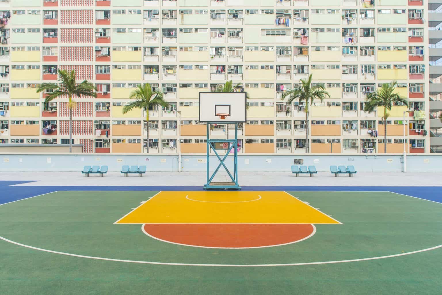 What Is The Overhead Pass, And When Is It Most Effective? - Hoop 4 Less