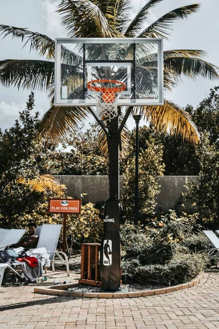 How Important Is The Balance Of A Basketball For Competitive Play ...